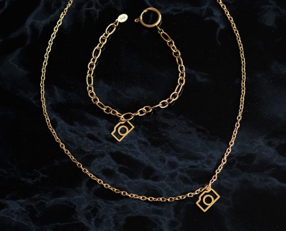 Cadeautip - armband en ketting met camera bedel! - Fotografille